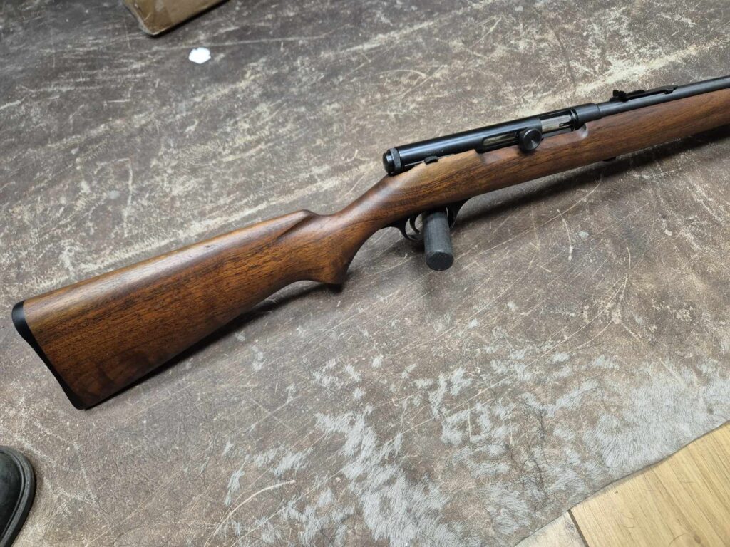 Stevens Model 76 A - Jói byssusmiður